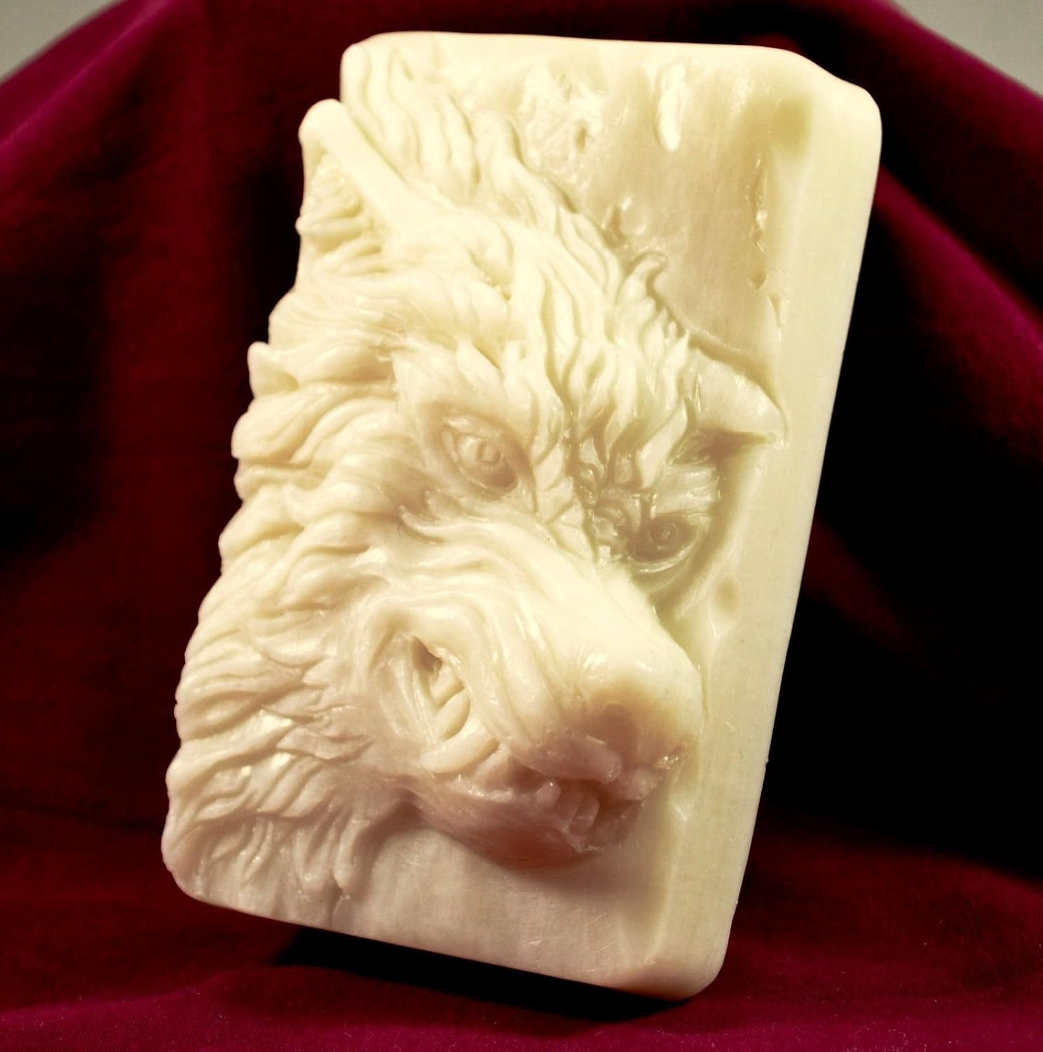 Amazon.com: WOLF SILICONE MOLD SOAP PLASTER WAX RESIN CLAY