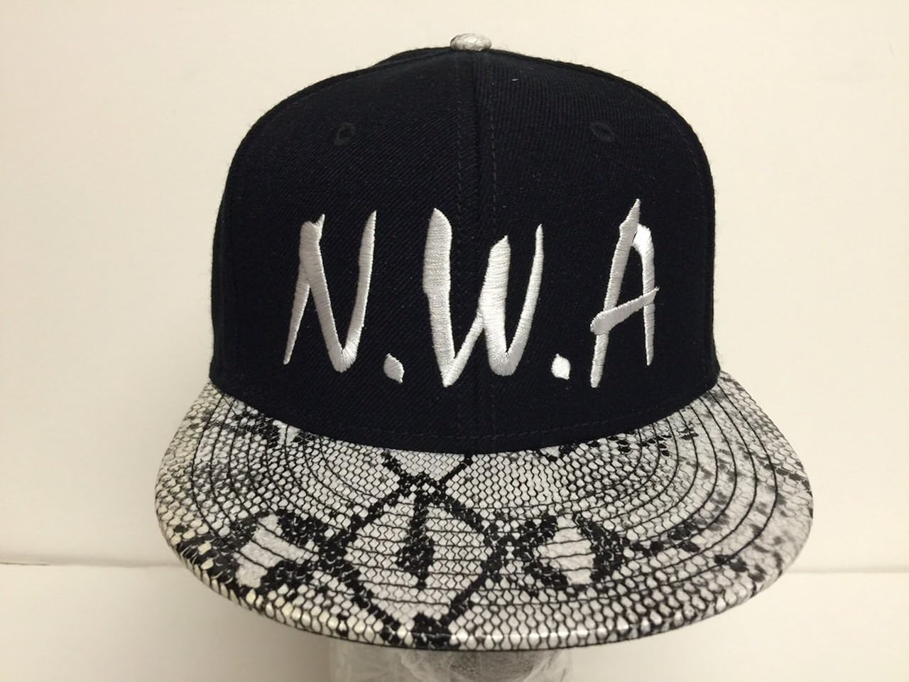 Amazon.com: Vintage NWA Snakesking Snapback Hat: Clothing