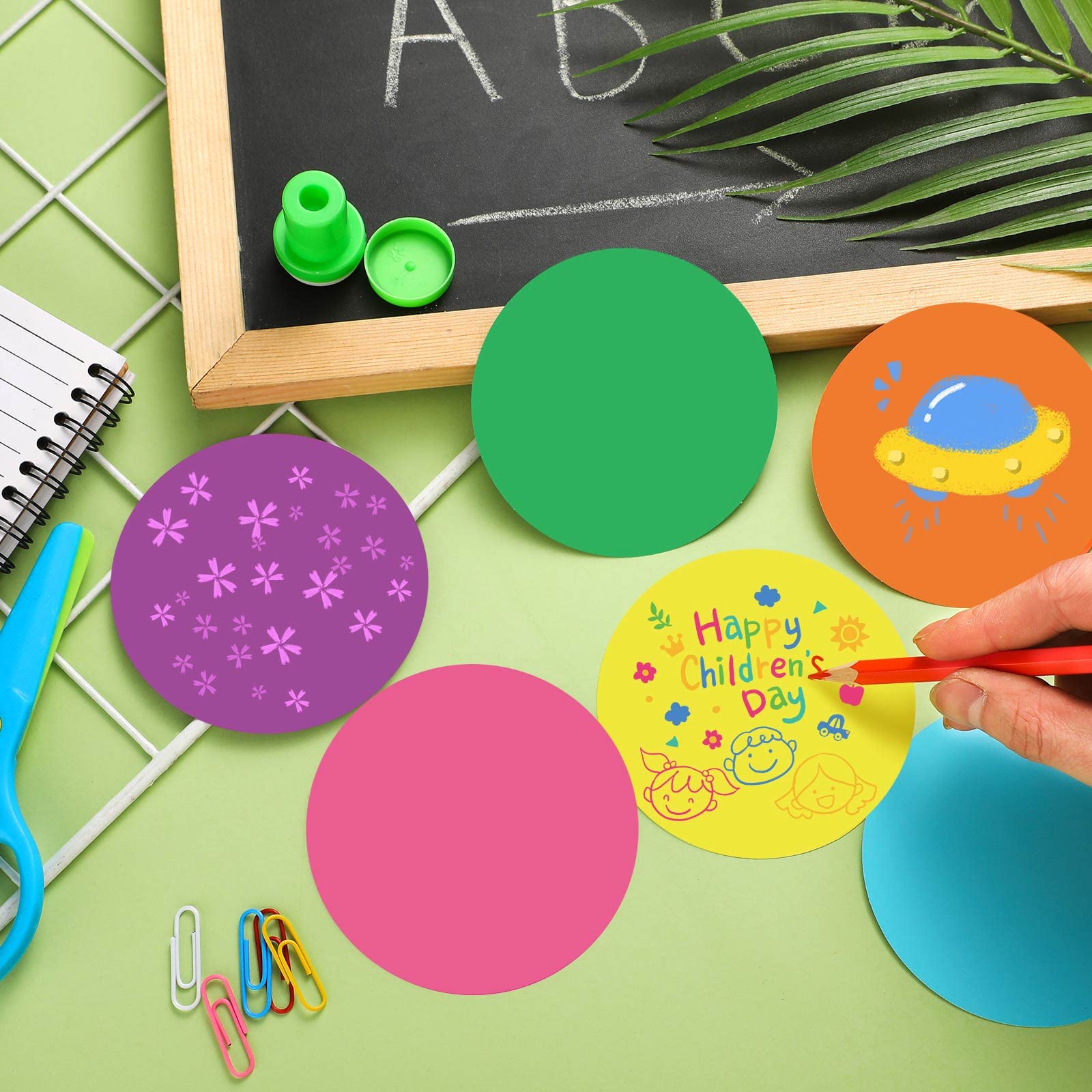 Mua Geyee 108 Pcs Circle Cutouts Paper Circle Bulletin Board Cutouts ...