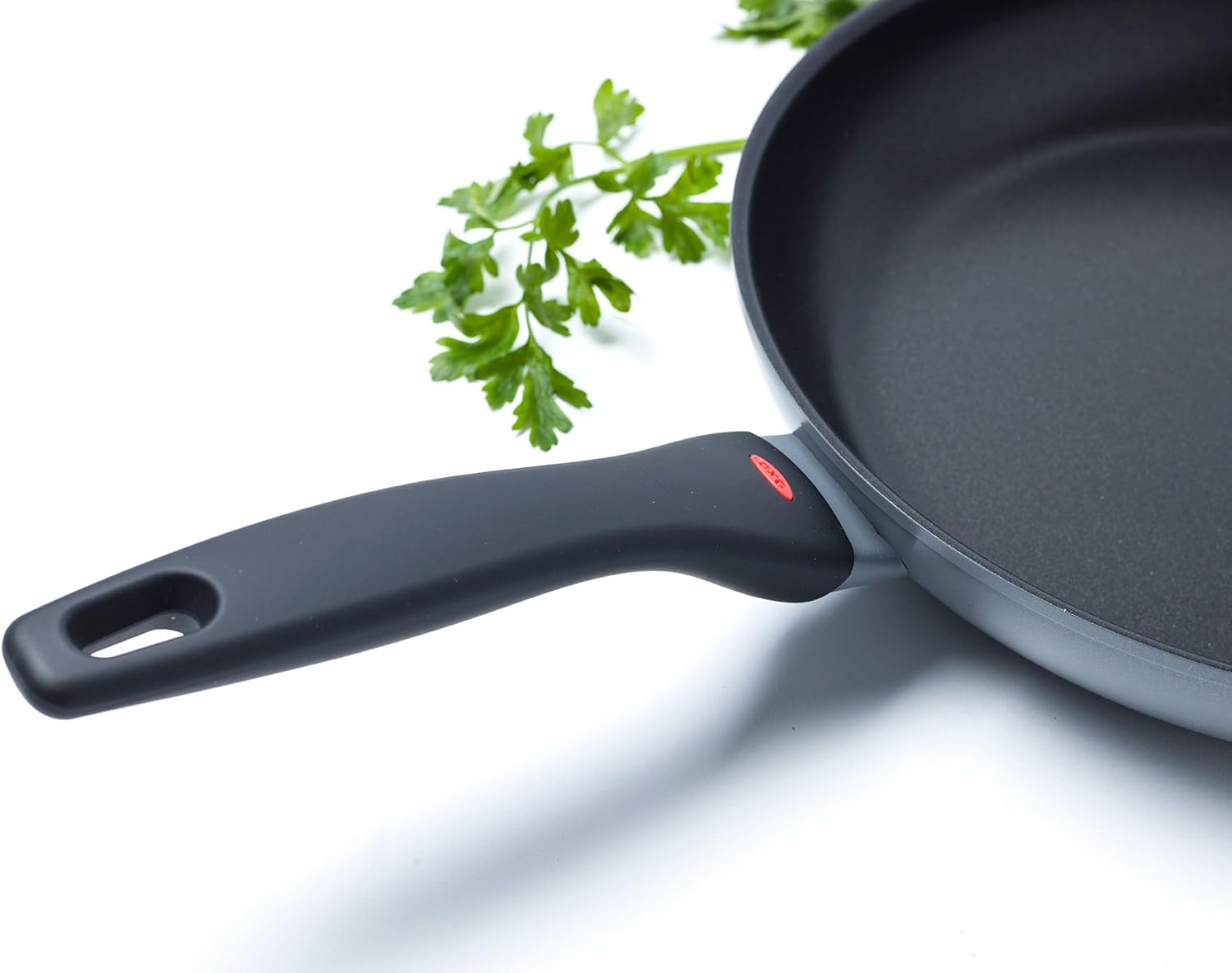 OXO Frying Pan, Non Stick Pan with Soft Touch Handle – Induction & Oven ...