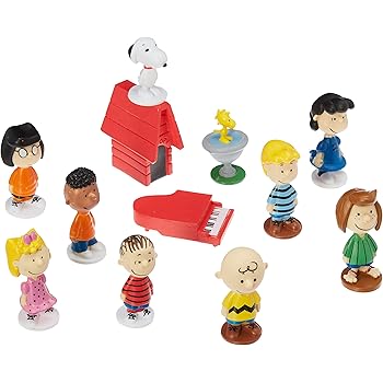 Amazon.com: Just Play Peanuts Collector Figures (10 Pack): Toys & Games