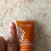 Amazon.com: ACURE Essentials Travel Size Kit, Shampoo, Conditioner, Day ...