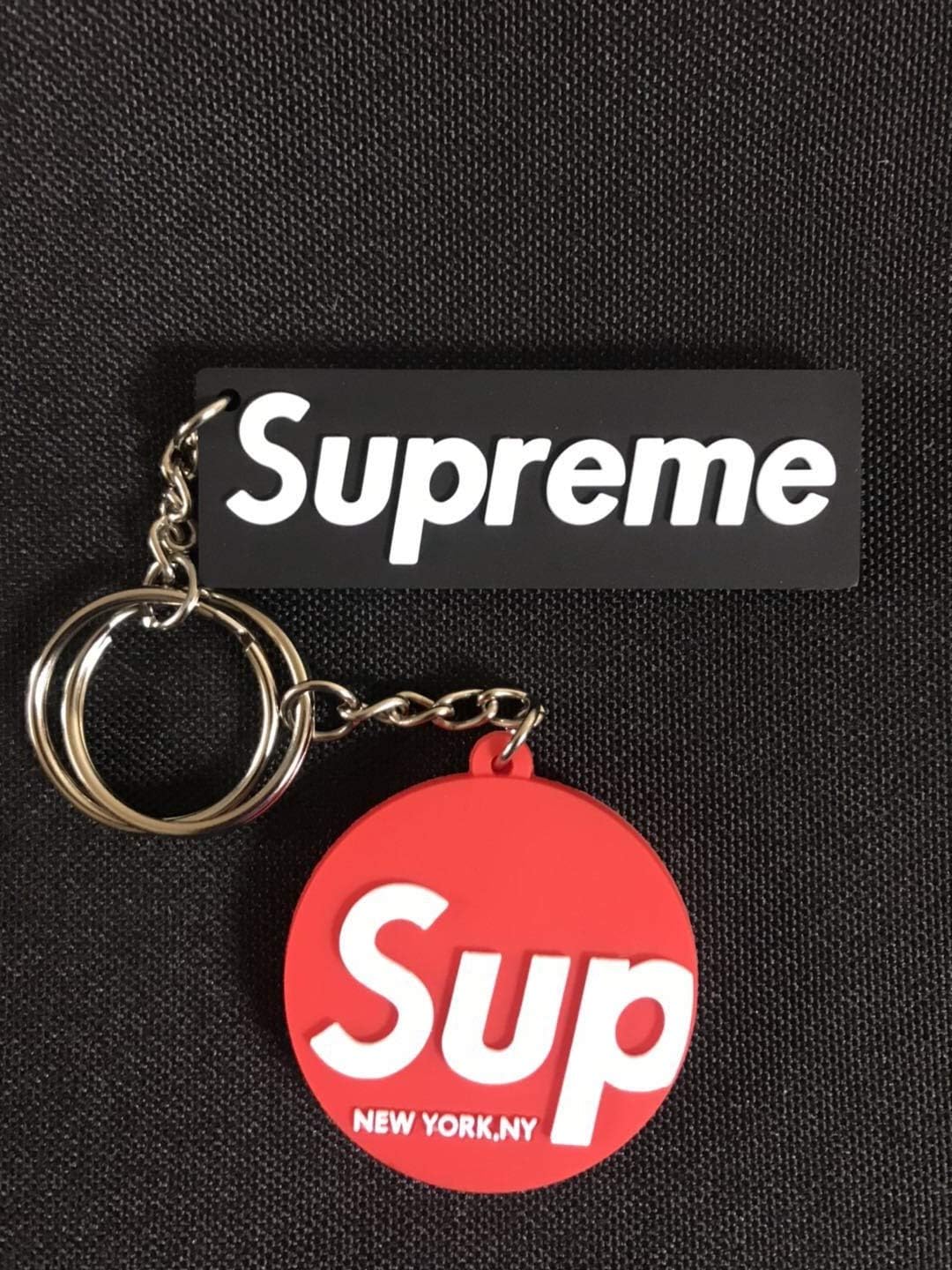 2 in 1 Latest Supreme PVC Key Chain Key Ring Keychains Keyrings - UK ...