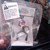 Amazon.com: World of Nintendo 91445 4" Waluigi with Coin Action Figure ...