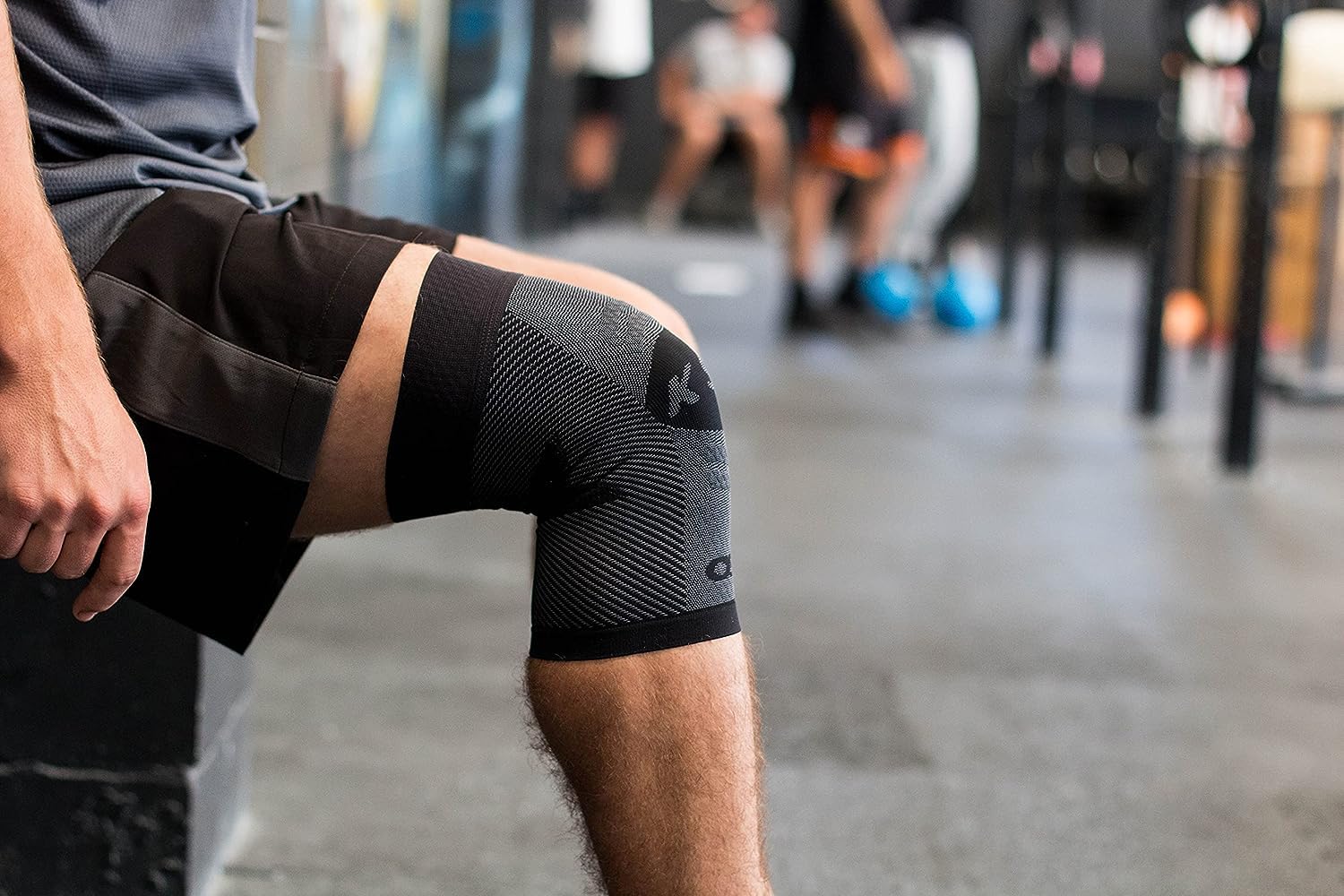 Mua Compression Knee Brace/Sleeve for ACL, MCL, Injury Recovery ...