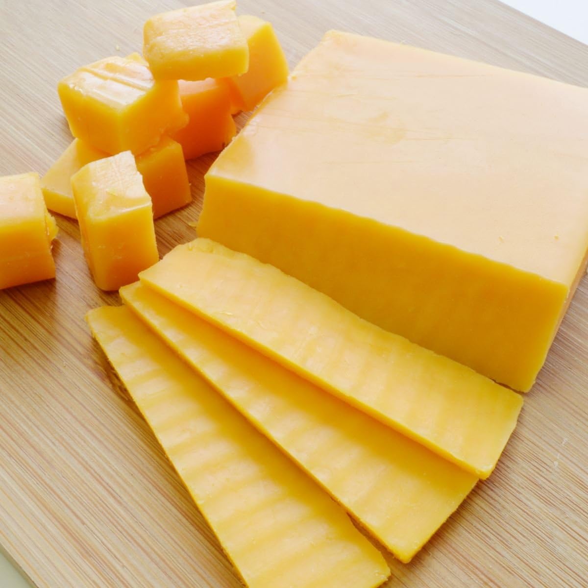 Amazon | レッドチェダーチーズ 約1kg前後 ニュージーランド産 ナチュラルチーズ クール便発送 Red Cheddar Cheese ...