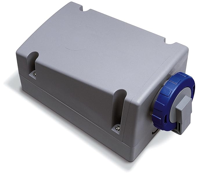 MK Commando K13024 Angled Socket Outlet 16 Amp 2P+E 200-250 Volt (IP44 ...