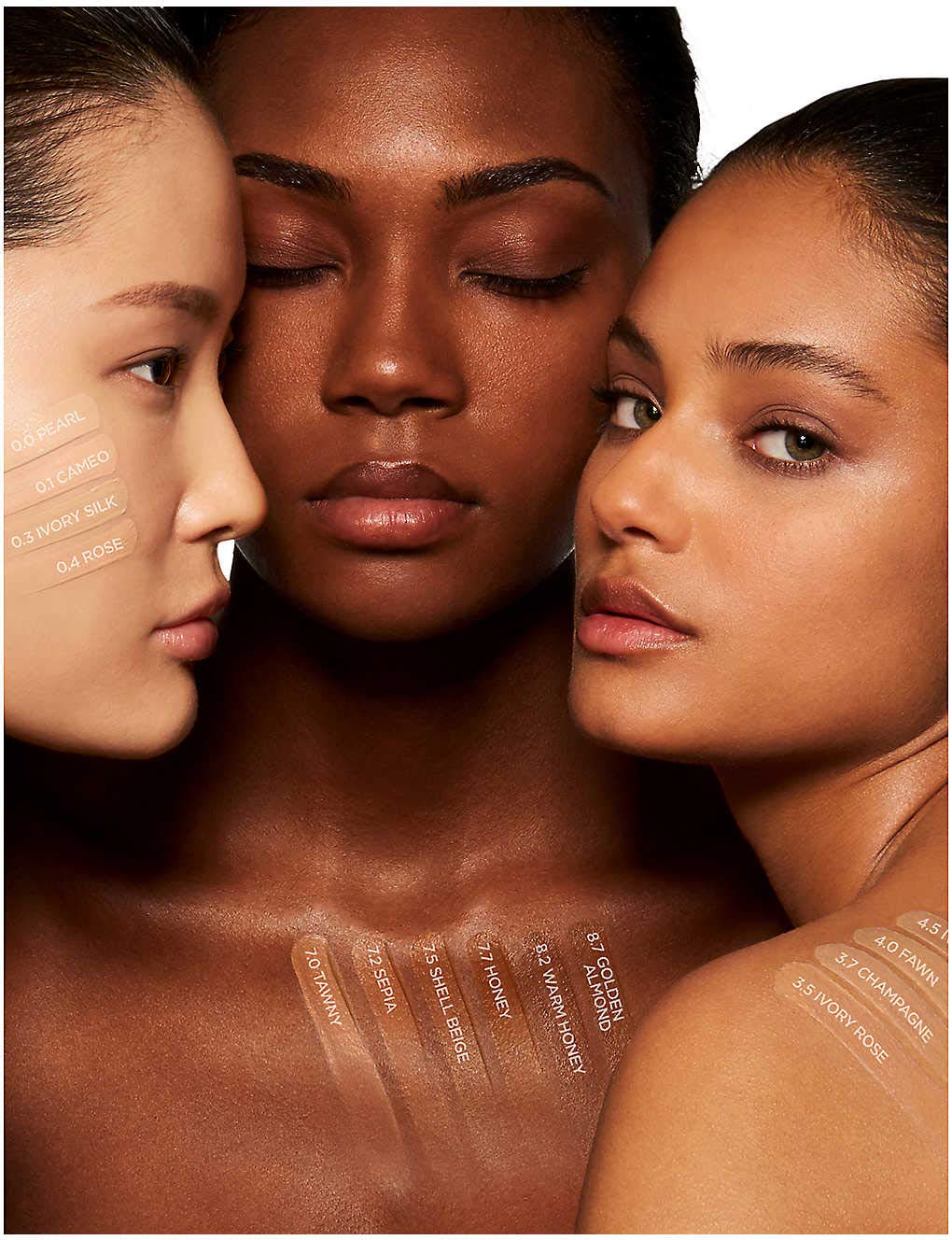 Mua Shade and Illuminate Soft Radiance Foundation 7.5 Shell Beige. SPF ...