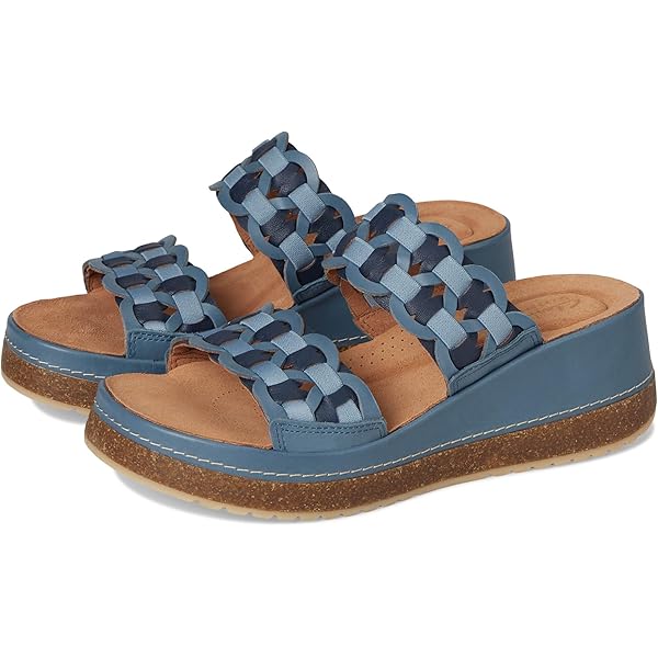 Amazon.com | Clarks Women's Kassanda Mule Sandalia, Blue Combi, 5