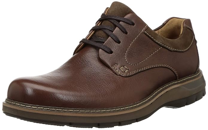Buy Clarks Men's Leather Sneakers at Amazon.in