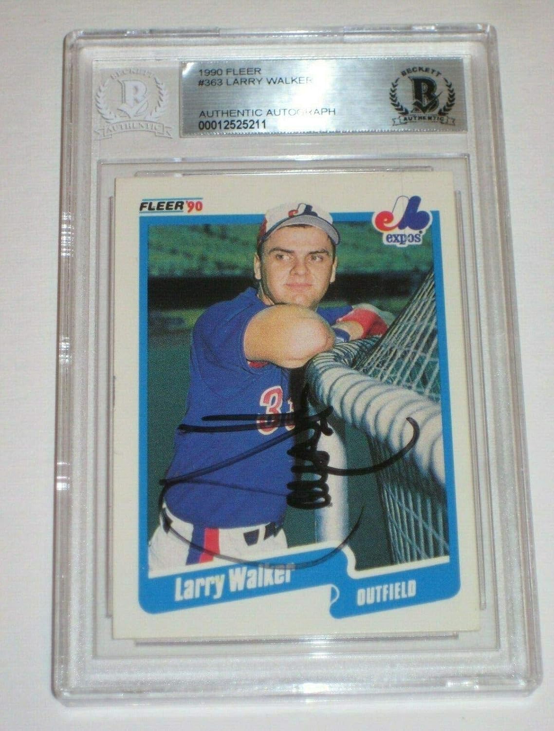 LARRY WALKER Signed 1990 FLEER ROOKIE Card #363 Beckett Authenticated ...