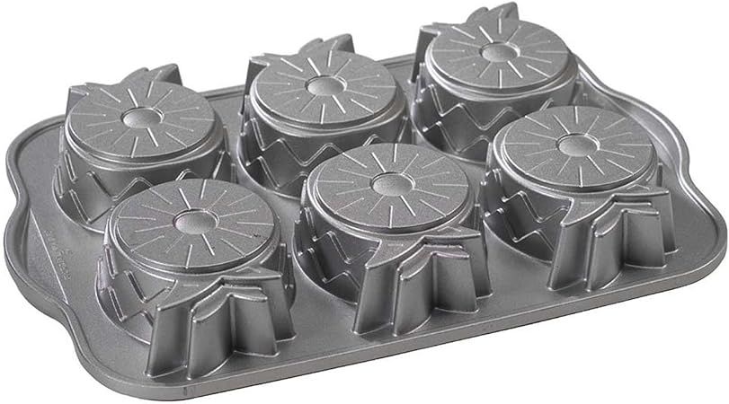 Amazon.com: Nordic Ware Bundt Bakeware Cast Aluminum Nonstick Mini ...