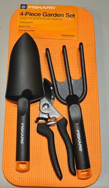 Amazon.com : Fiskars 4-piece Garden Set : Garden Tool Sets : Garden ...