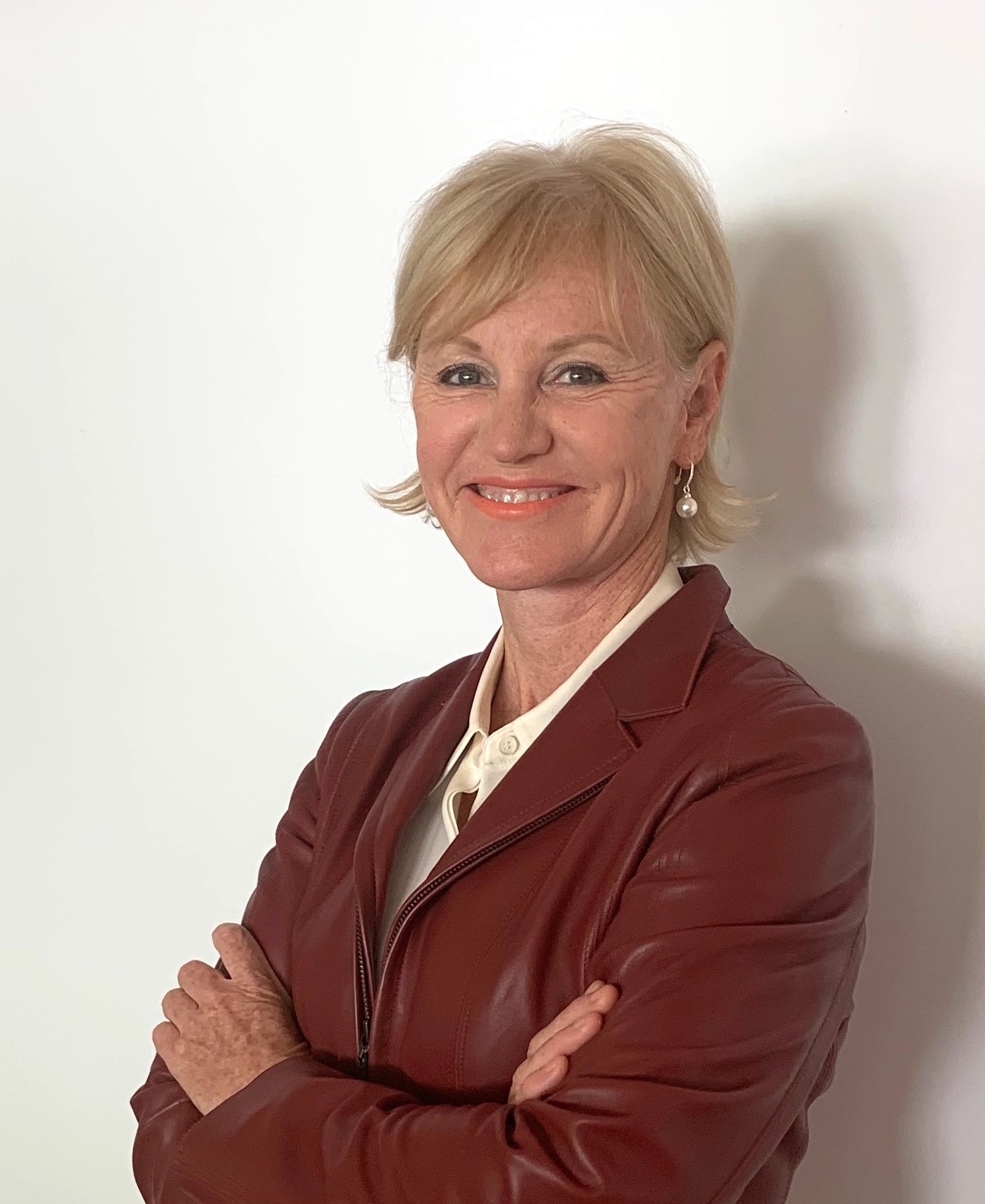 Alison Davis – Audio Books, Best Sellers, Author Bio | Audible.com