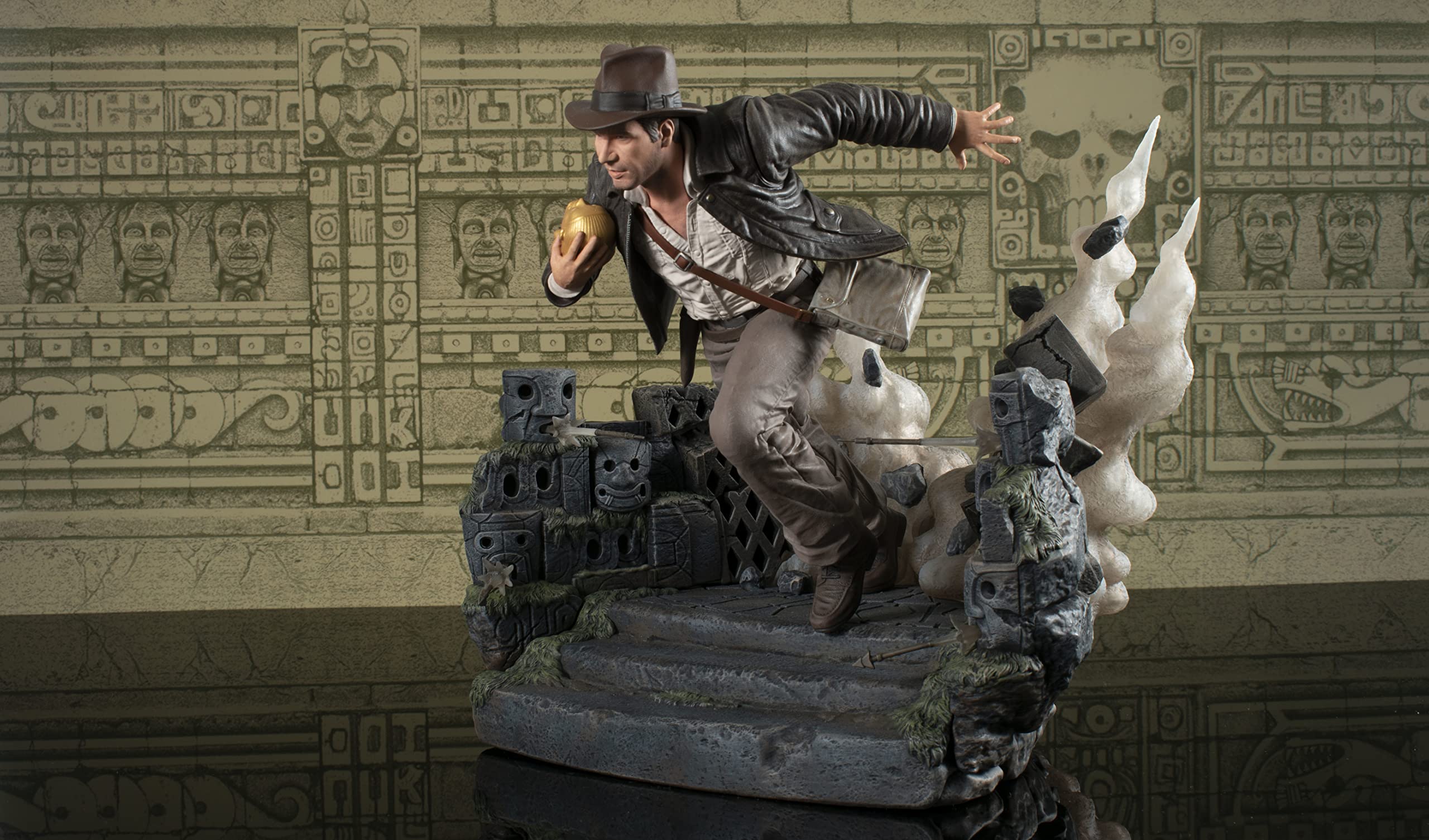 Mua Diamond Select Toys Indiana Jones and The Raiders of The Lost Ark ...