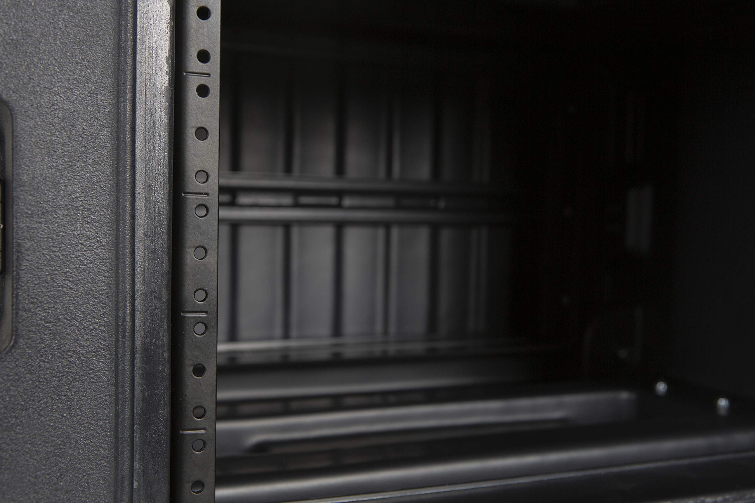 Mua Cases Pro Series Rotationally Molded 4U Rolling Rack Case with 19 ...