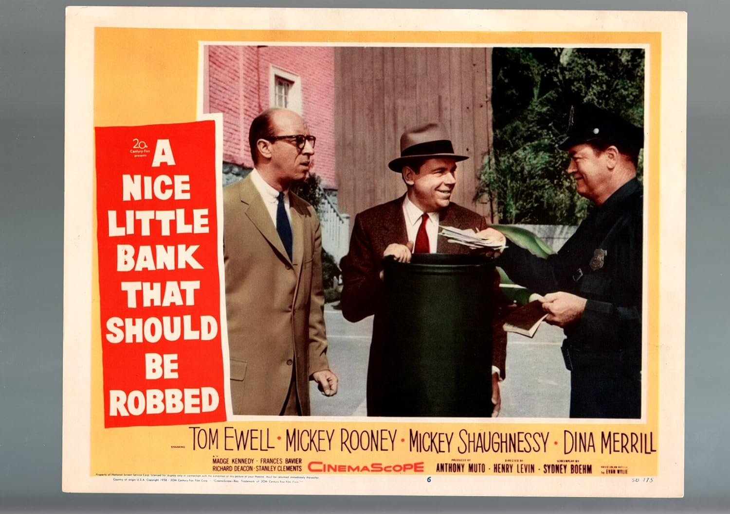 Amazon.com: MOVIE POSTER: A NICE LITTLE BANK THAT SHOULD BE ROBBED ...