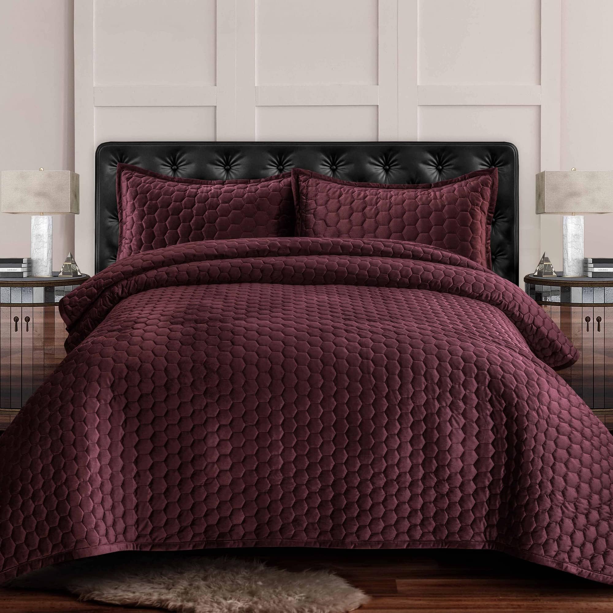 Tribeca Living Velvet Queen Quilt Set, Three-Piece Lugano Honeycomb ...
