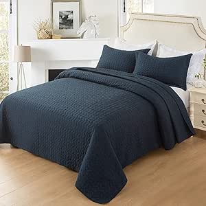 Amazon.com: Hygge Hush Home Quilt Set King Size Navy 3 Piece ...