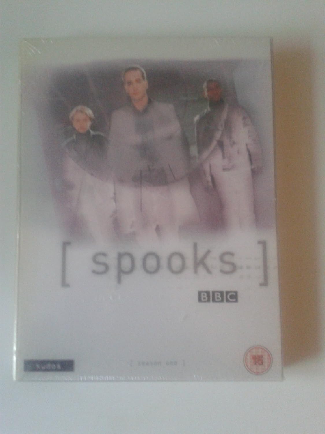 Amazon.com: Spooks: Season 1: Peter Firth, Hugh Simon, Nicola Walker ...