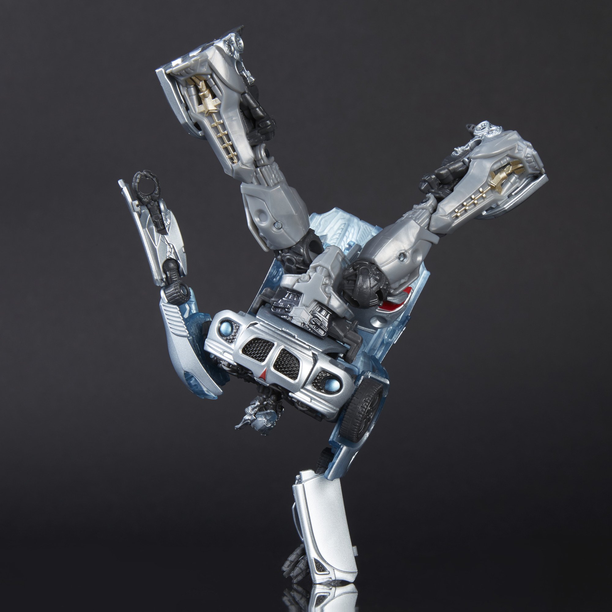 Mua Transformers E0745 Tra Gen Studio Series Deluxe Jazz Action Figure ...