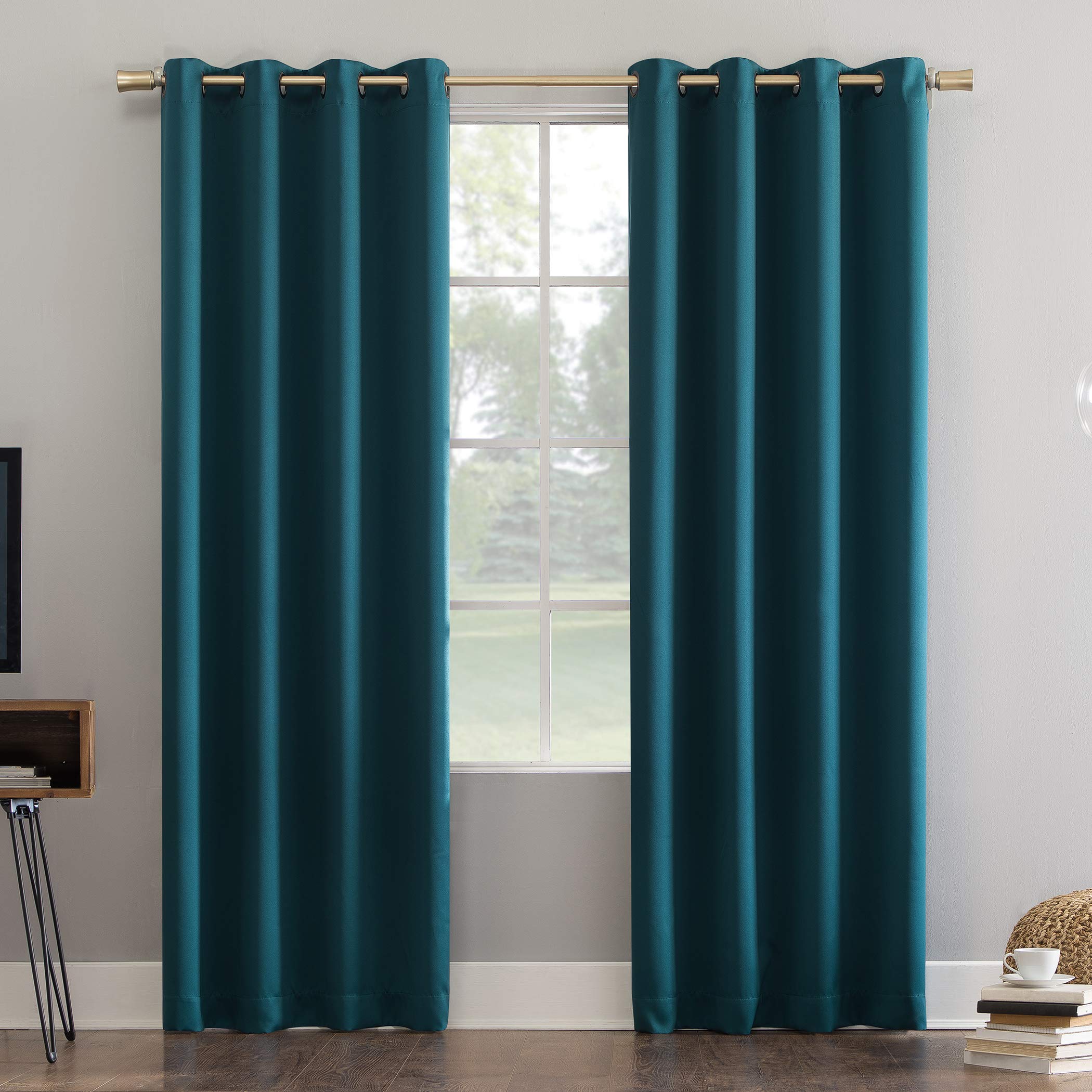 Sun Zero Nordic Theater Grade Extreme 100% Blackout Grommet Curtain ...