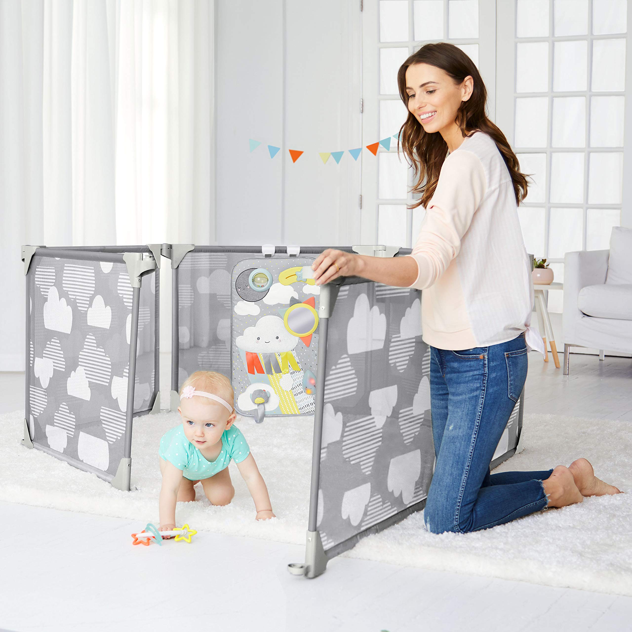 Skip Hop Baby Playpen: Expandable or Wall Mounted Play Yard with Clip ...