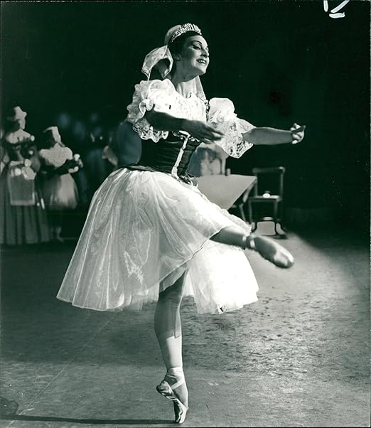 Amazon.com: Vintage photo of Marilyn Jones: Entertainment Collectibles