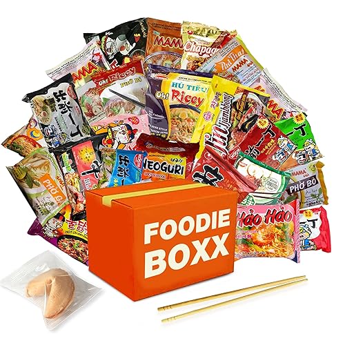 Foodie Boxx Asian Instant Ramen Noodles Variety Pack with Cookies ...