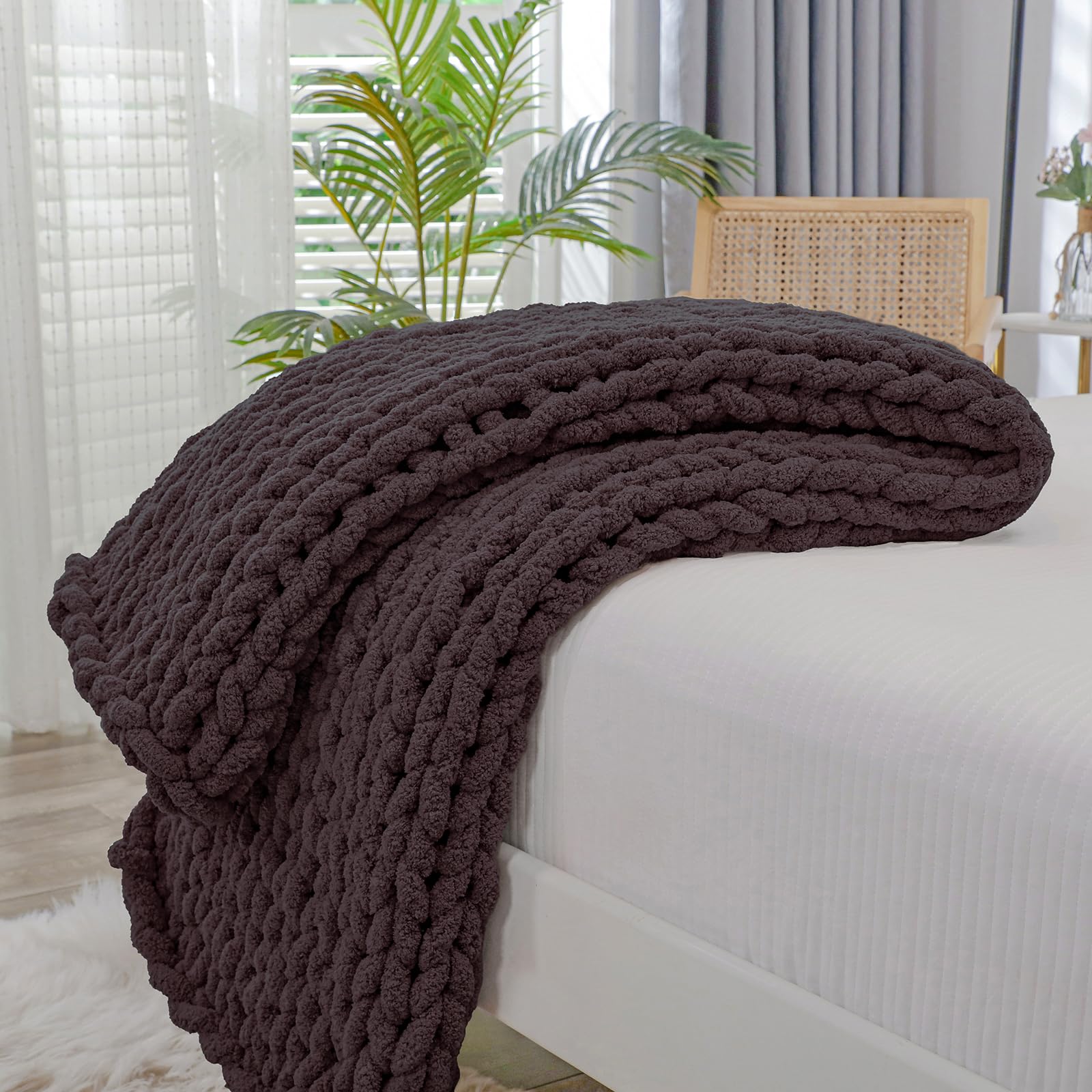 Bigacogo Chunky Knit Throw Blanket for Couch, 40x60 inches, 100% Hand ...
