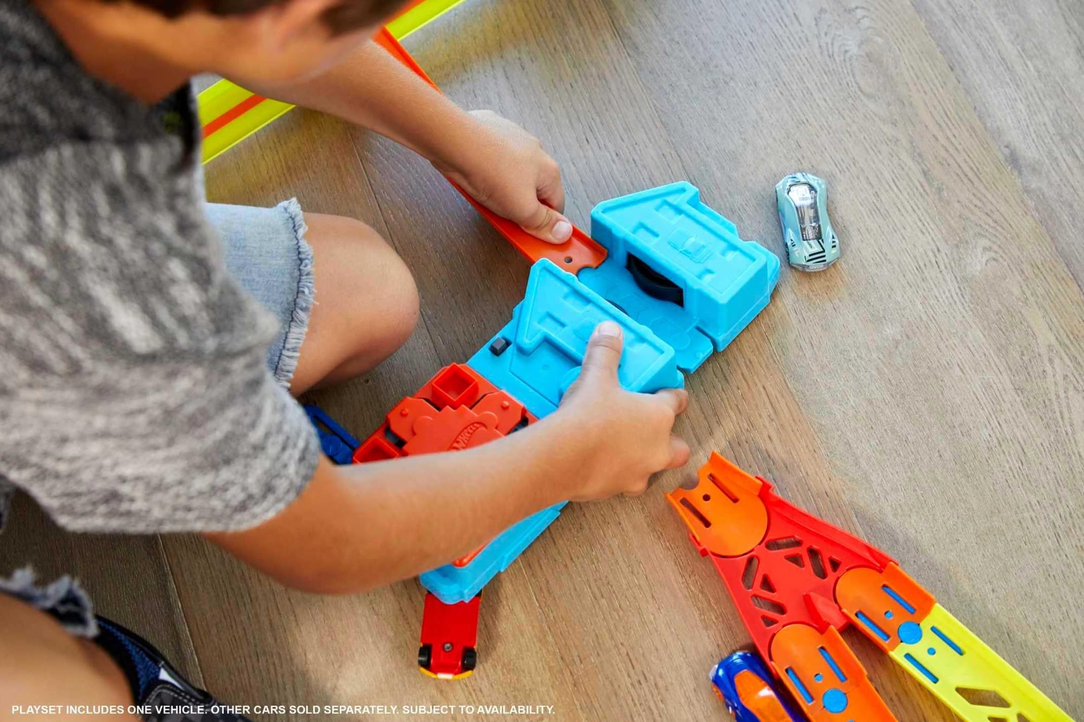 Mua Hot Wheels Hot Wheels Track Builder, Accelerator Construction Set ...