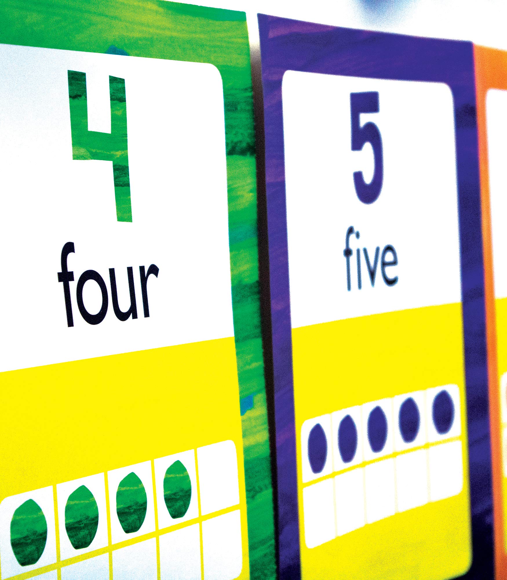 Mua World of Eric Carle 43-Piece Numbers 0-20 Bulletin Board Set, Eric ...