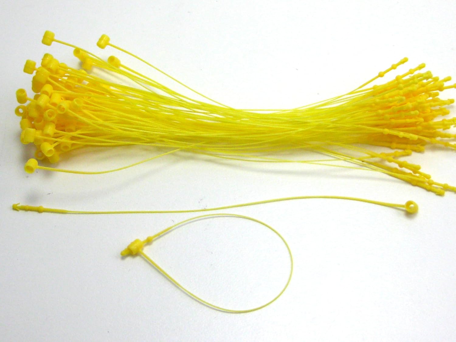 Amazon.com: 5" YELLOW Snap Lock Pin Security Loop Plastic Tag Fastener ...