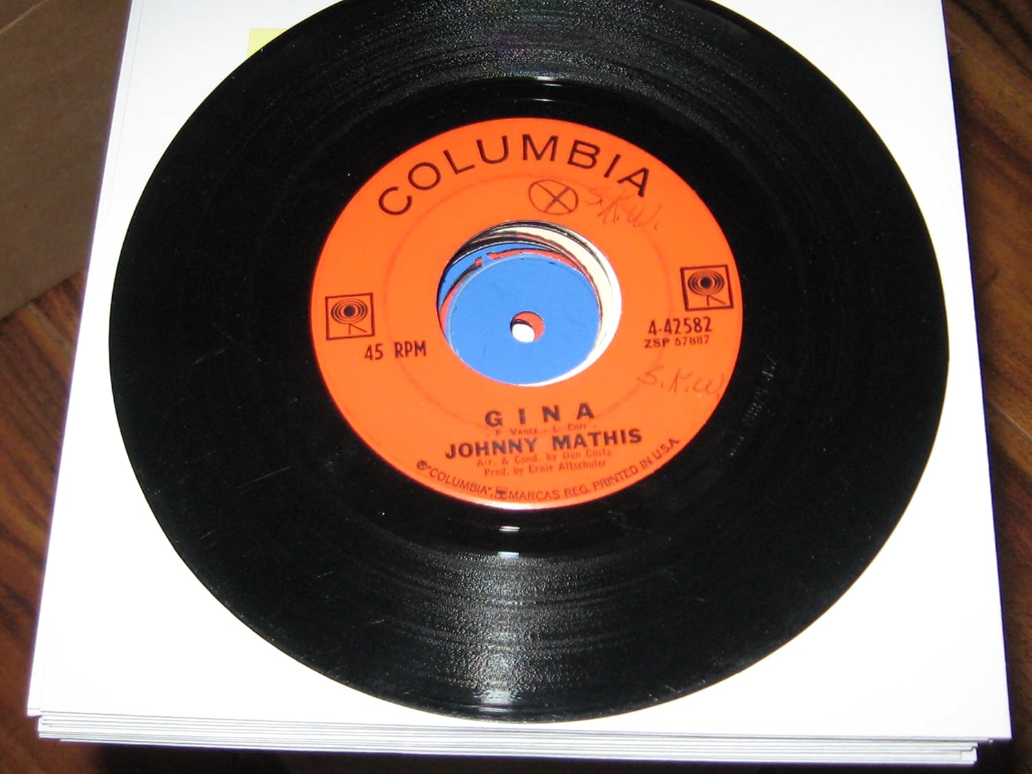 JOHNNY MATHIS - gina / i love her that's why 45 rpm single - Amazon.com ...