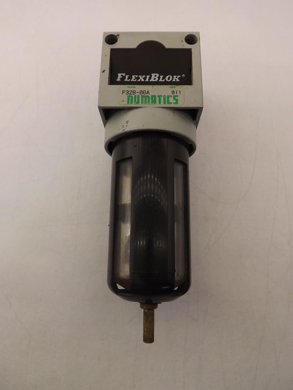 Numatics, FlexiBlok F32B-06A Pneumatic Filter T38137: Amazon.com ...