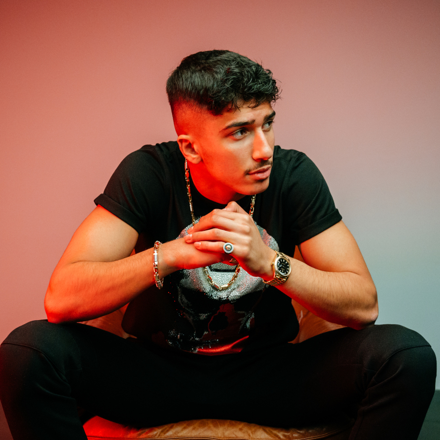 Mero à écouter ou acheter sur Amazon Music dès maintenant