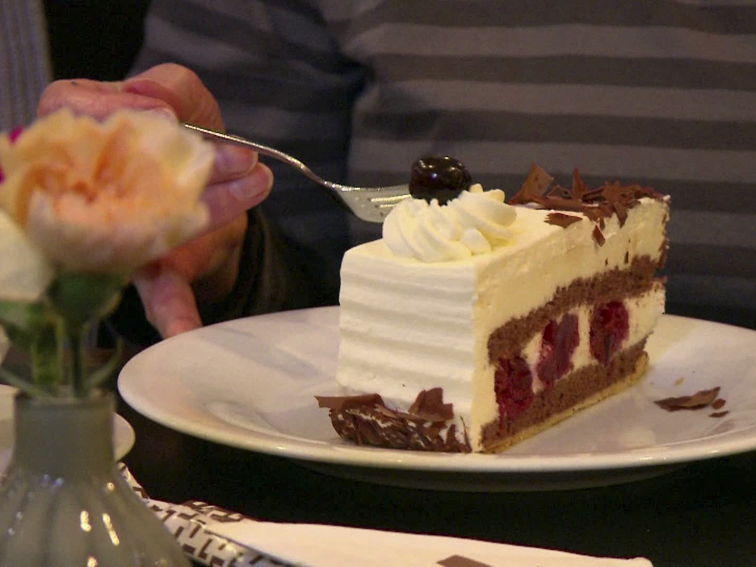 Watch Bizarre Foods: Delicious Destinations Season 1Bizarre Foods ...