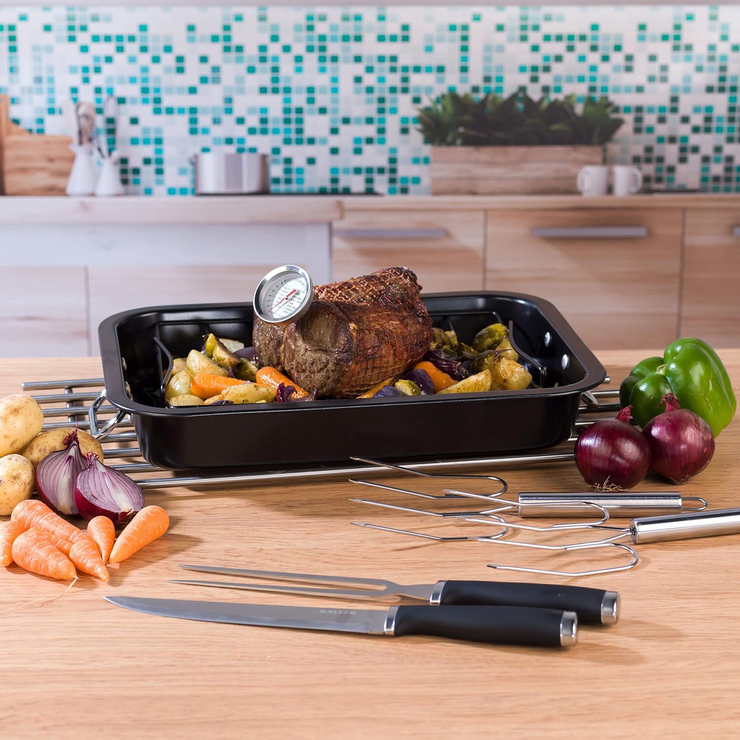 Salter BW07248 Set with Roaster, Rack, Thermometer, Carving Knife and ...