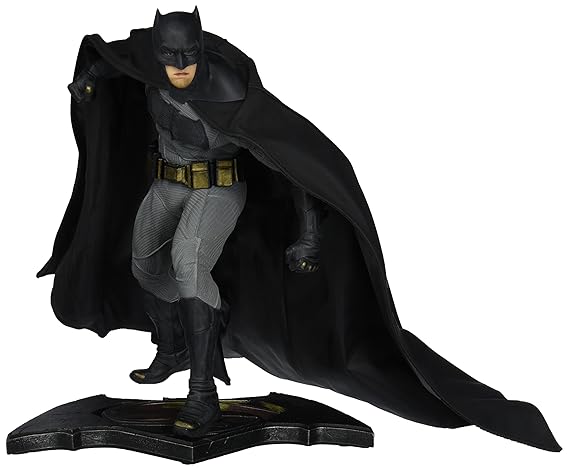Batman AUG150303 DC Comics Toy: Toy: Amazon.co.uk: Toys & Games