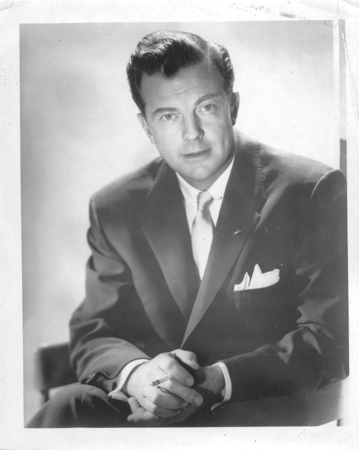 William Lundigan 8x10 Photo H8383 at Amazon's Entertainment ...