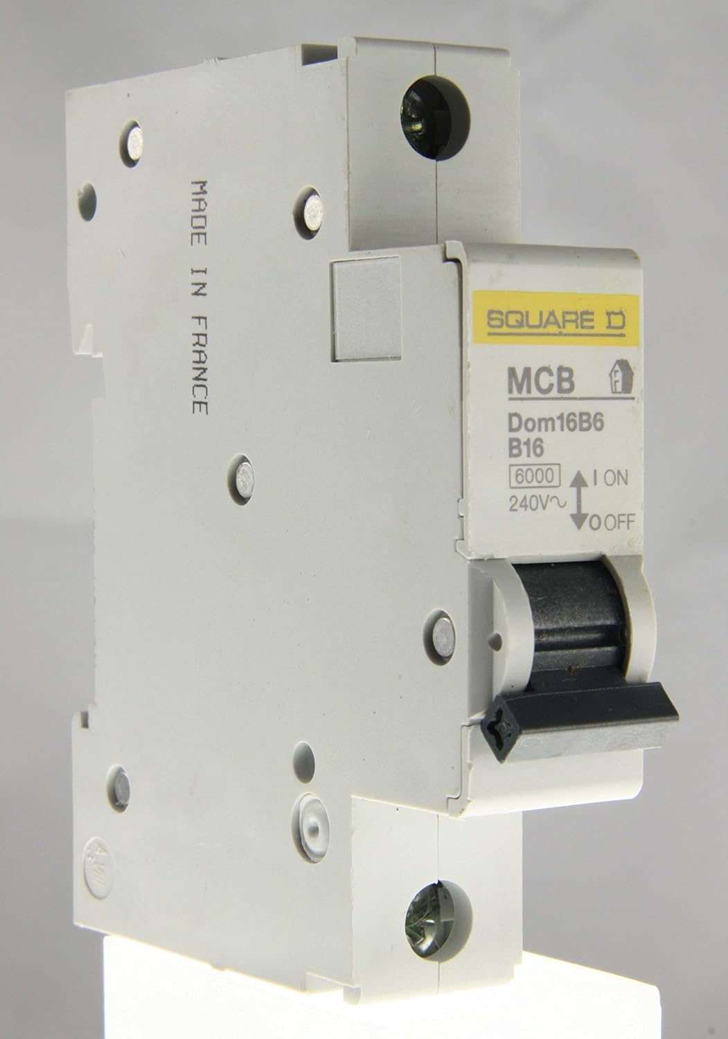 Square D DOM16B6 16a Type B Single Pole MCB: Amazon.co.uk: Electronics