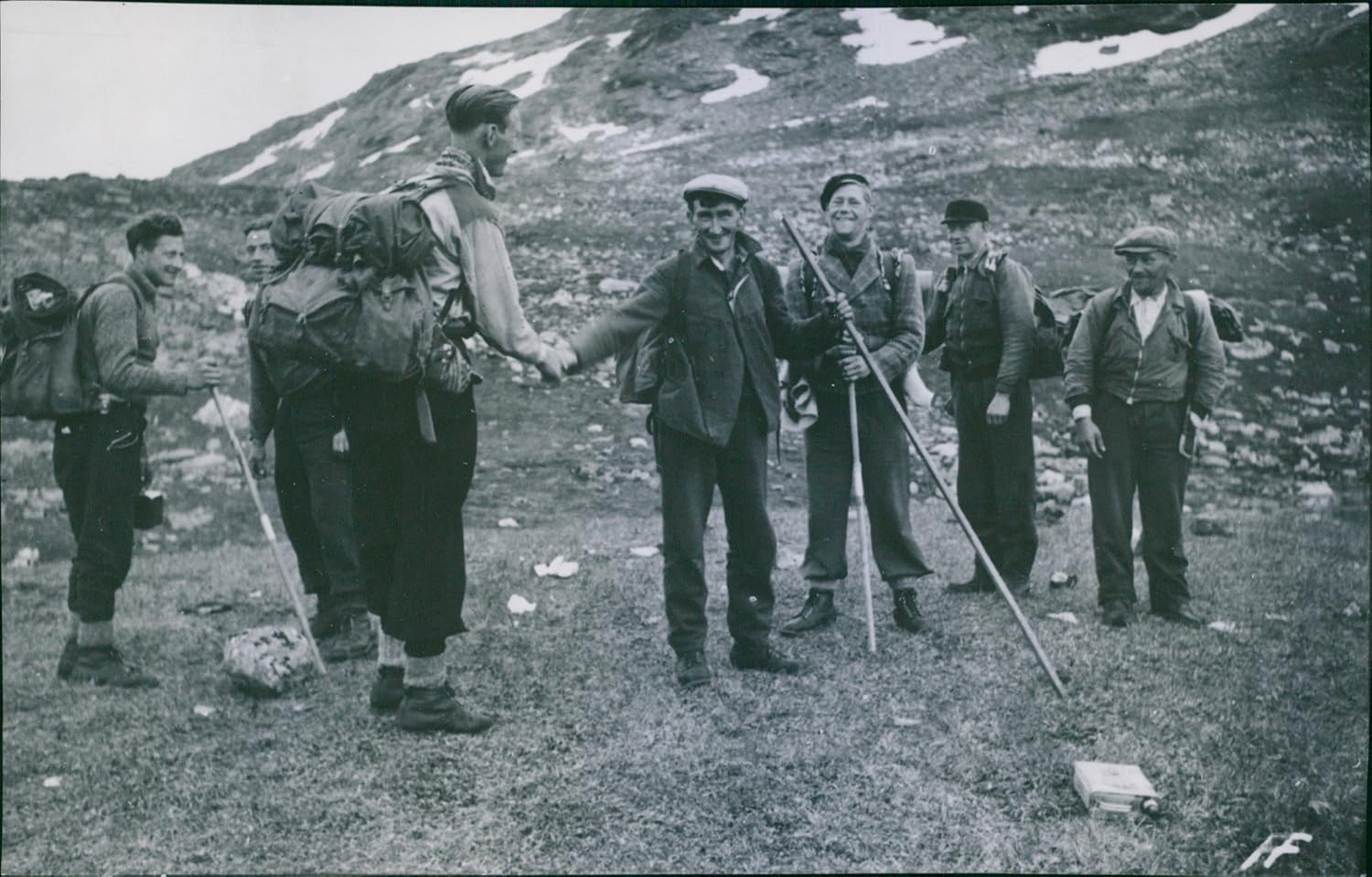 Amazon.com: Vintage photo of Norwegian refugees say goodbye to each ...