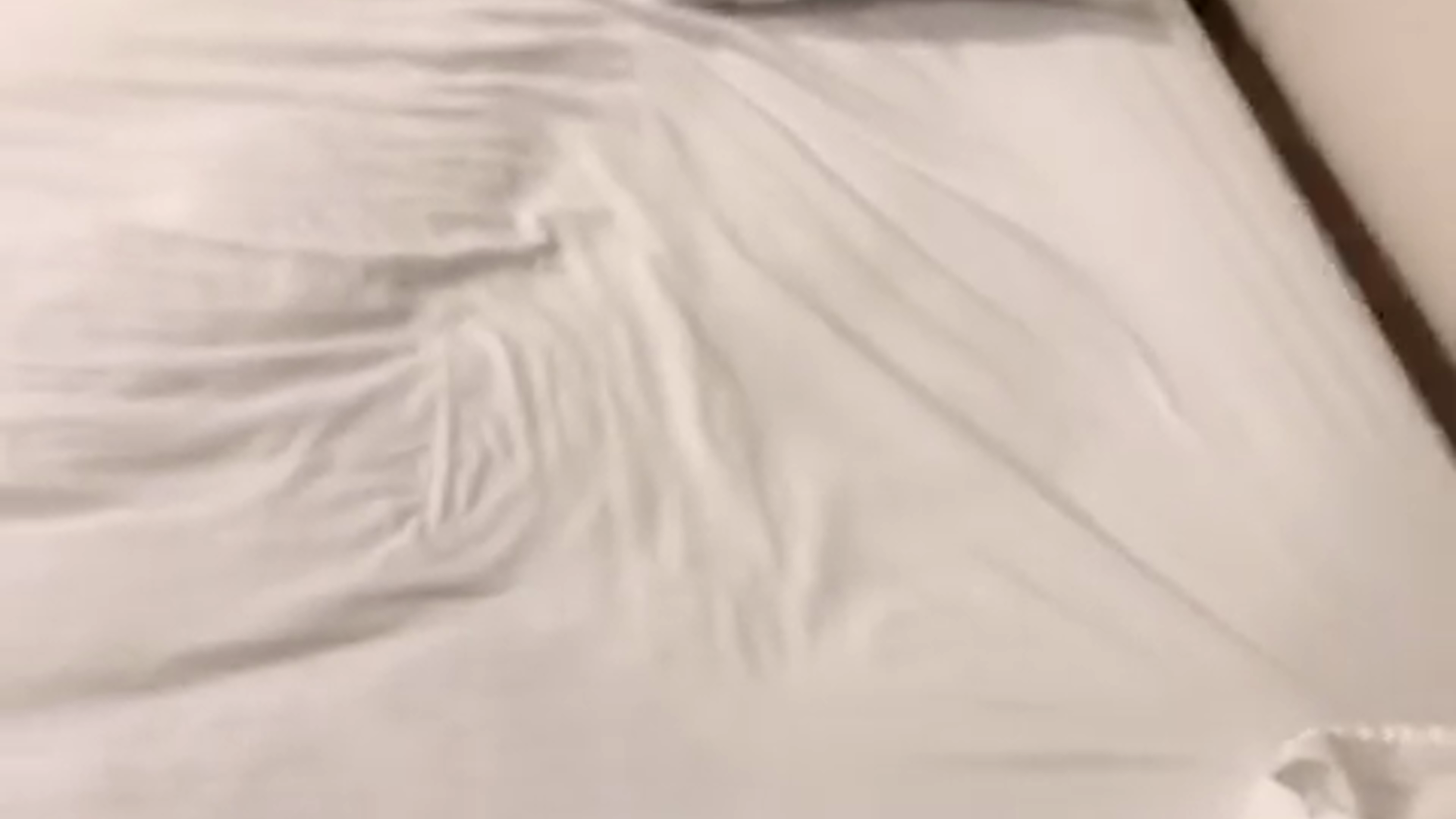 Watch Worst mattress ever ﹙utility life& one week! Literally﹚ on Amazon ...