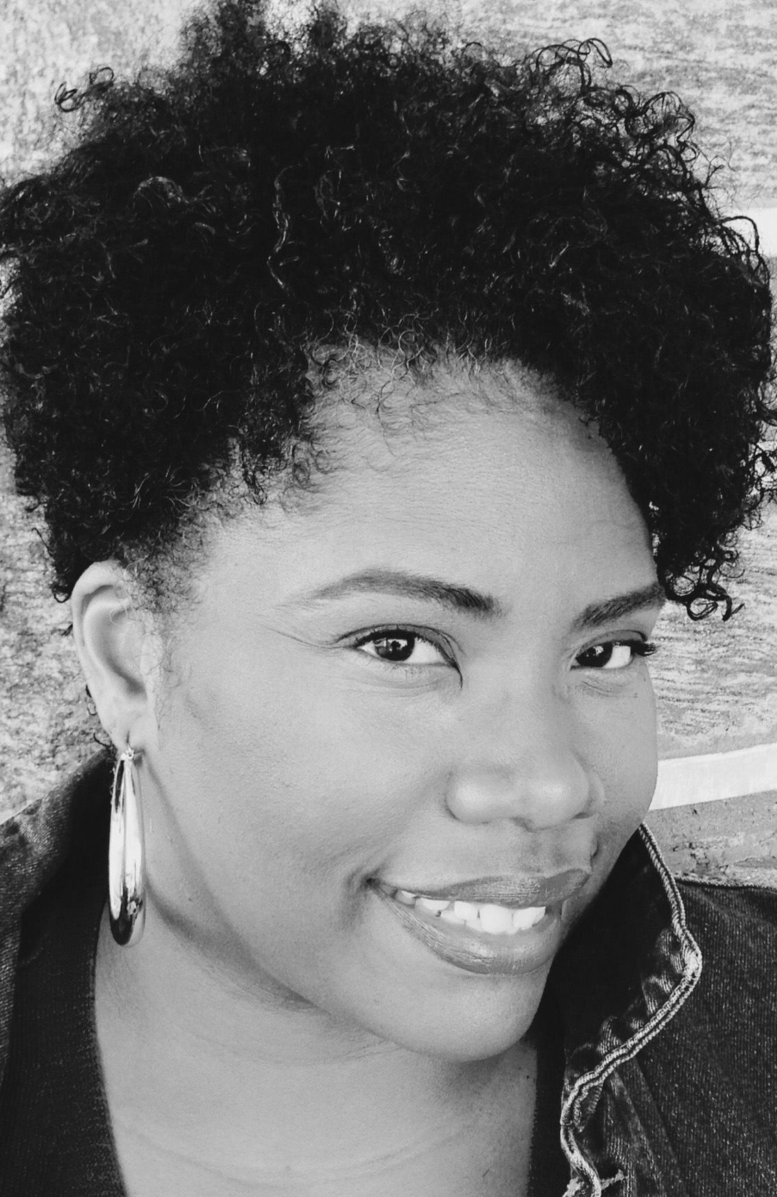Tracey Michae'l Lewis – Audio Books, Best Sellers, Author Bio | Audible.com