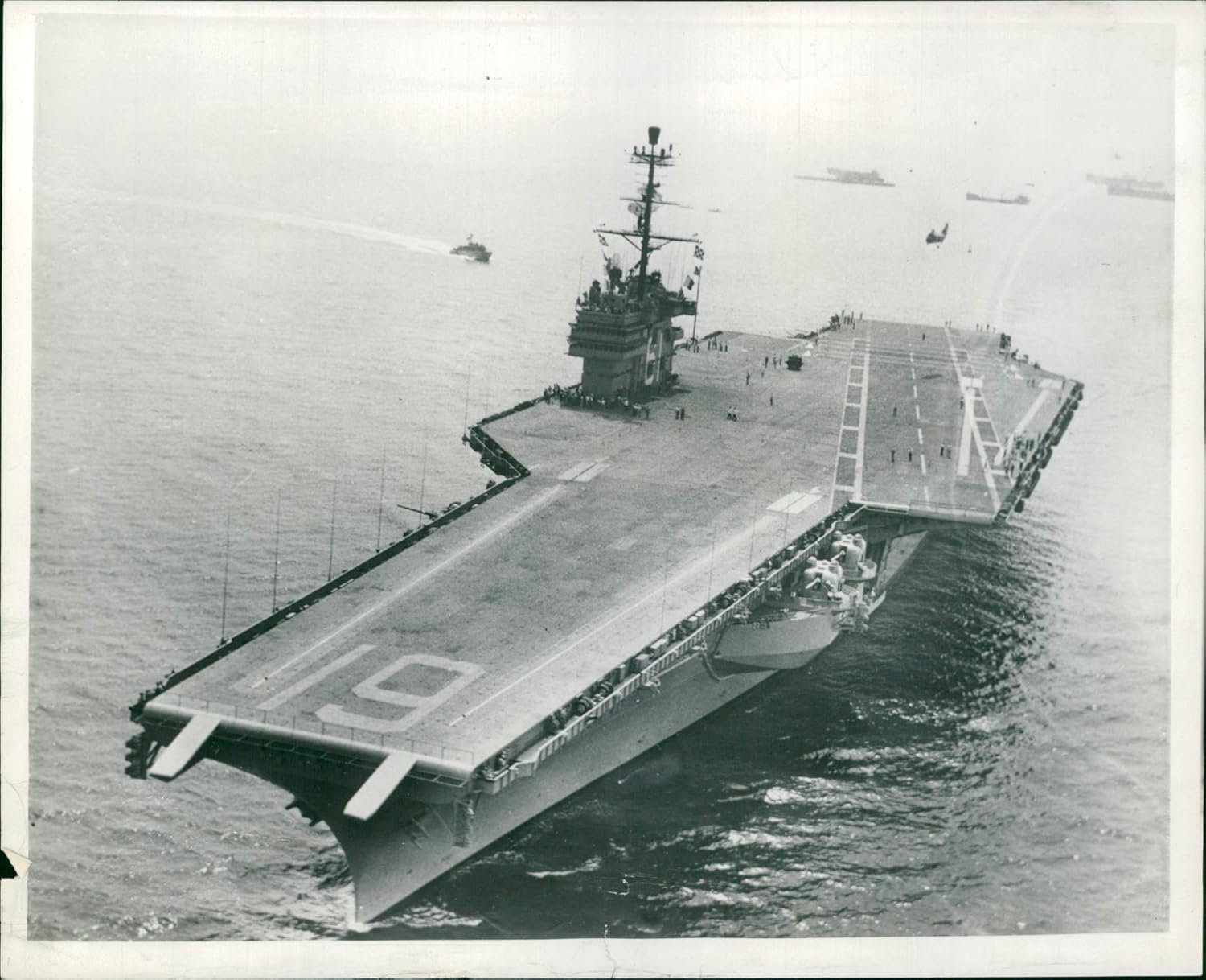 Amazon.com: Vintage photo of Ship USS Ranger:: Entertainment Collectibles
