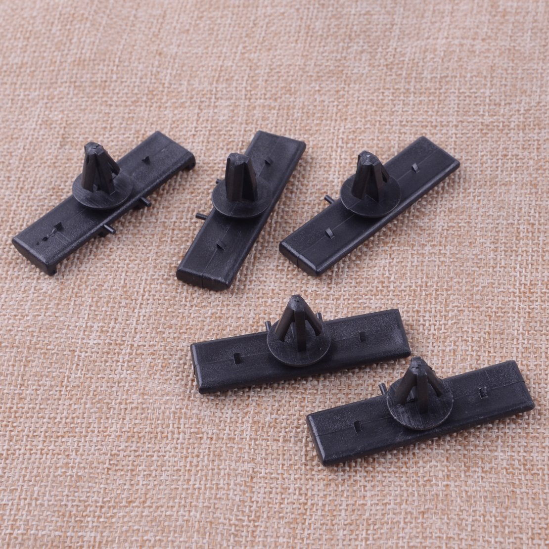 25 Ford Rocker Panel Ground Effects Moulding Clips