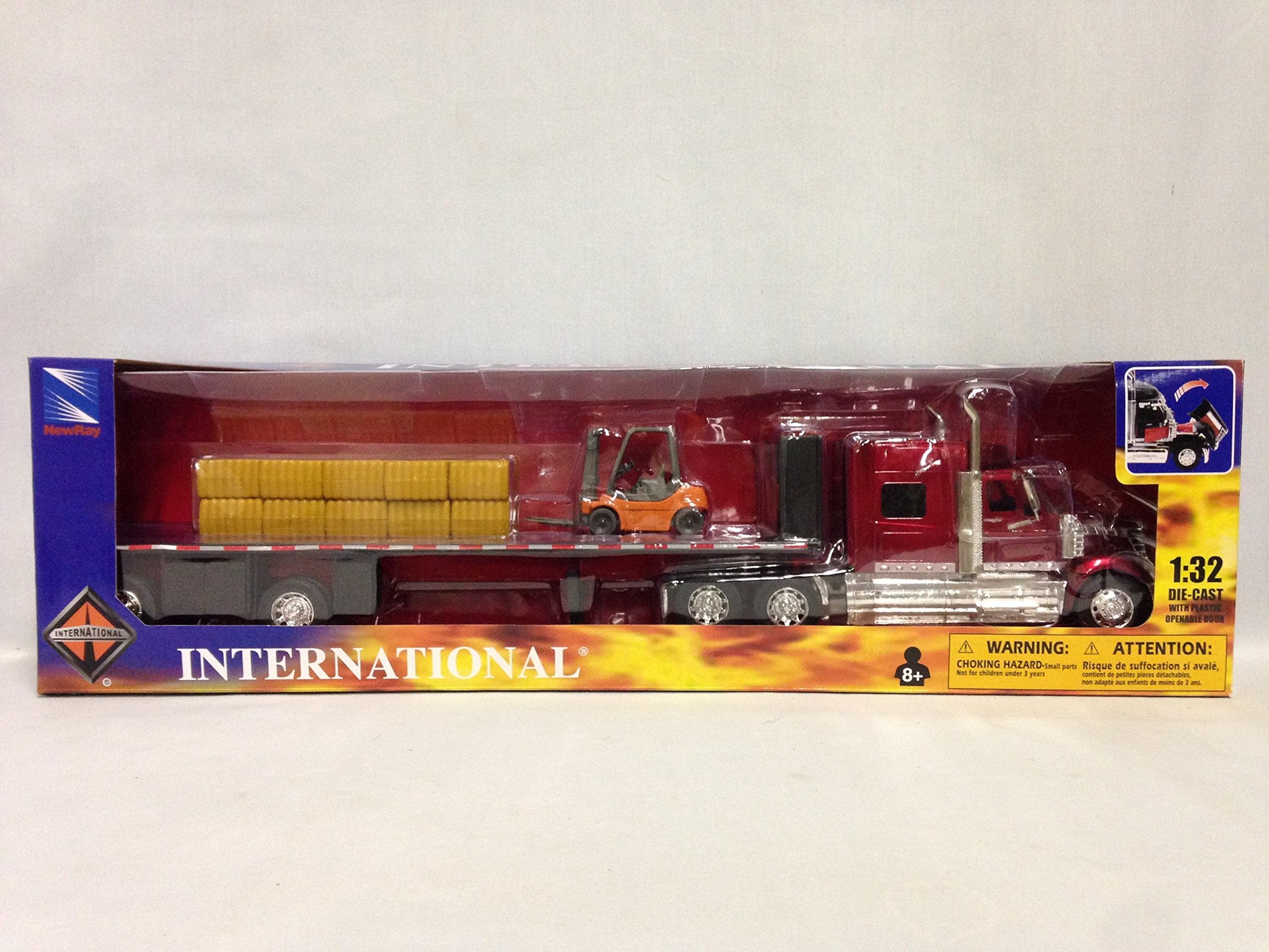 Mua New Ray Toys International Lonestar Flatbed Trailer,with Hay Bales ...
