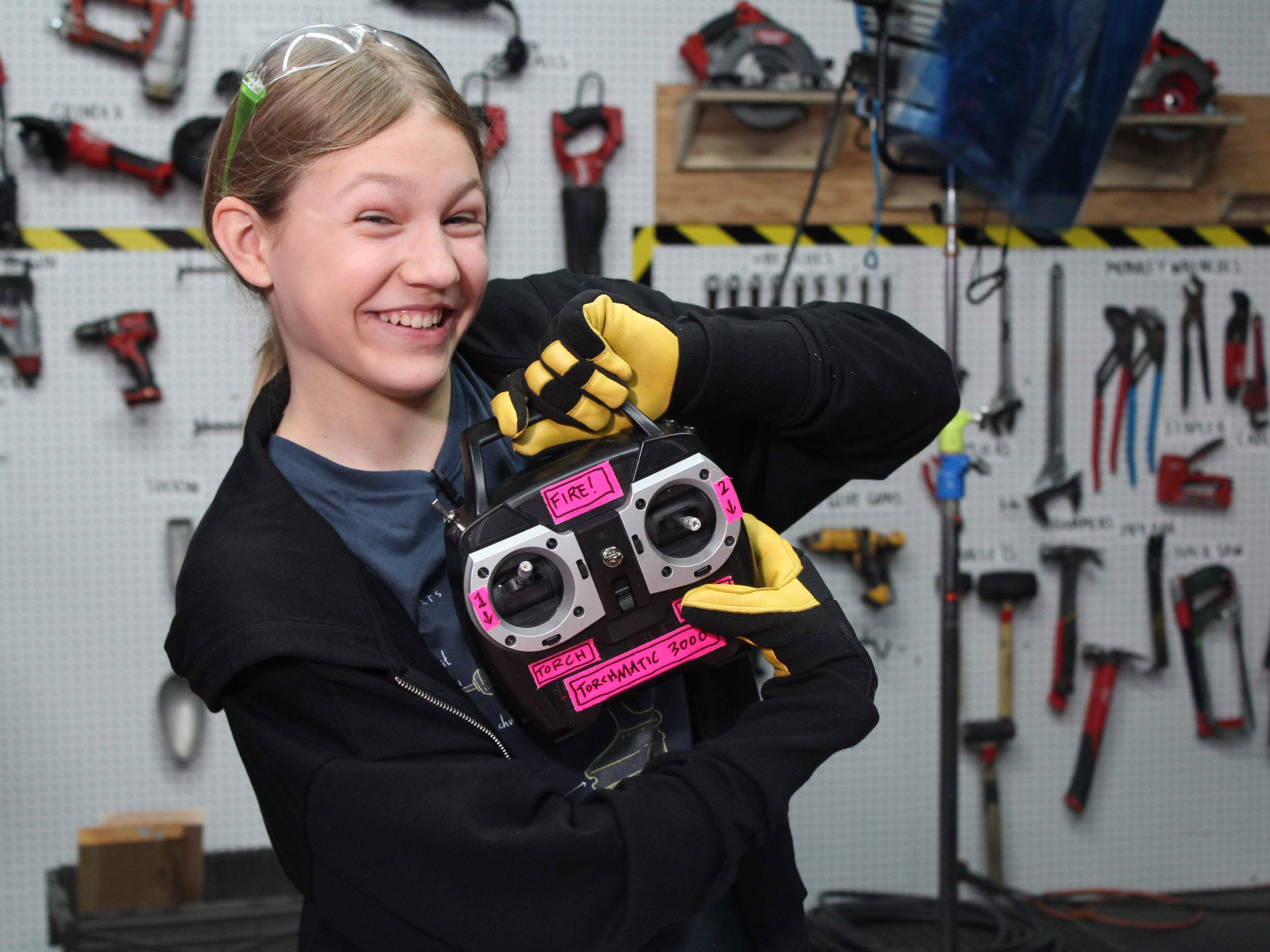 Watch Mythbusters Jr. - Season 1 | Prime Video