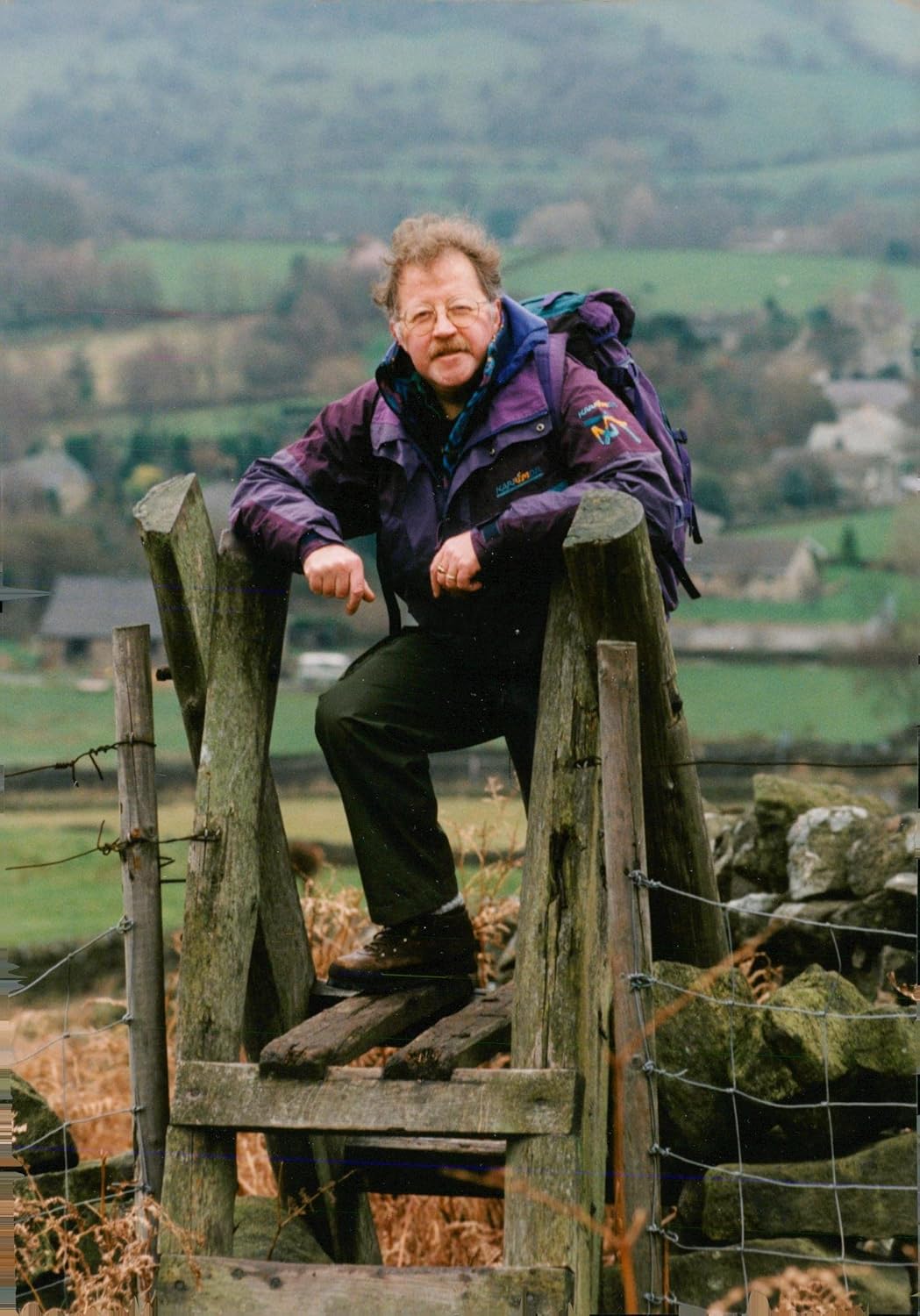 Amazon.com: Vintage photo of Mike Harding.: Entertainment Collectibles