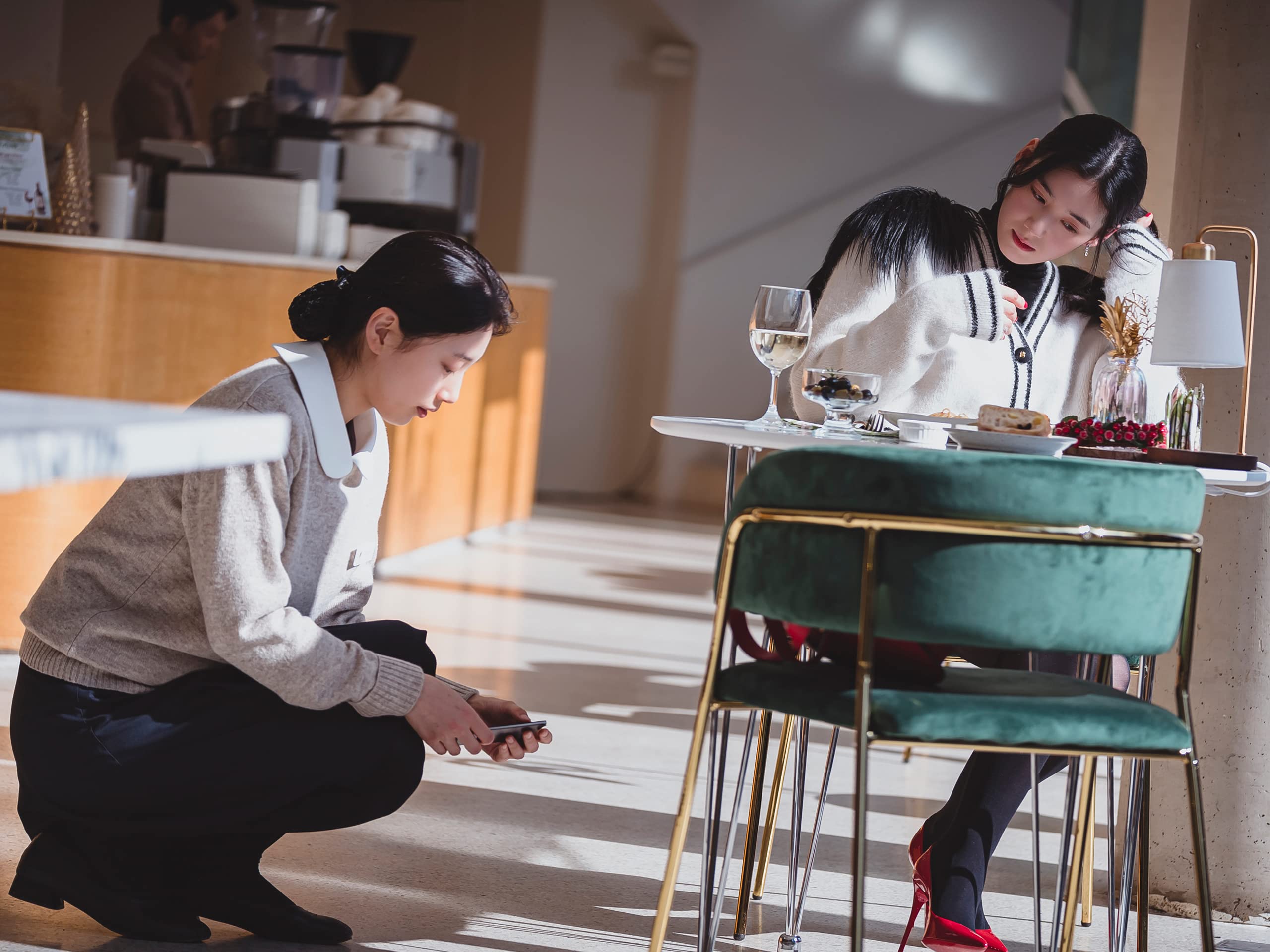 Watch Anna | Prime Video